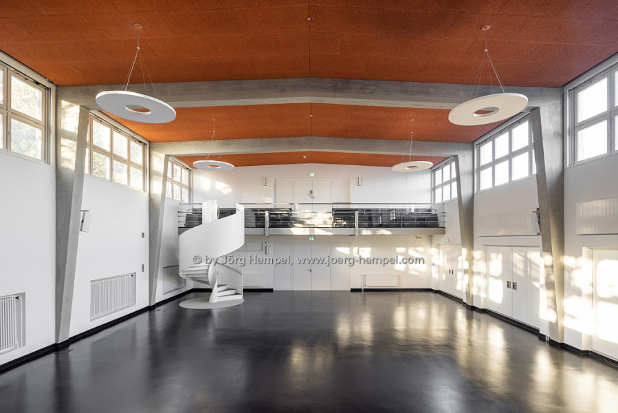 Umbau Aula Charles-Hallgarten-Schule, Frankfurt, Frankfurt am Main ...